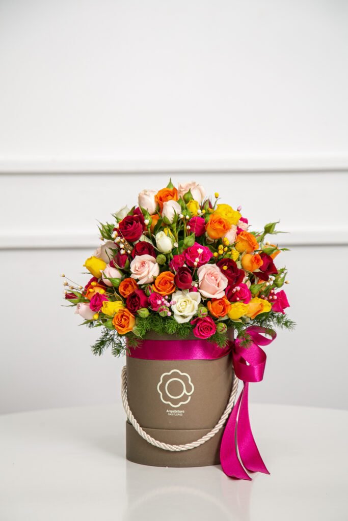 Floreria - Box de Mini Rosas coloridas | Arquitetura das Flores